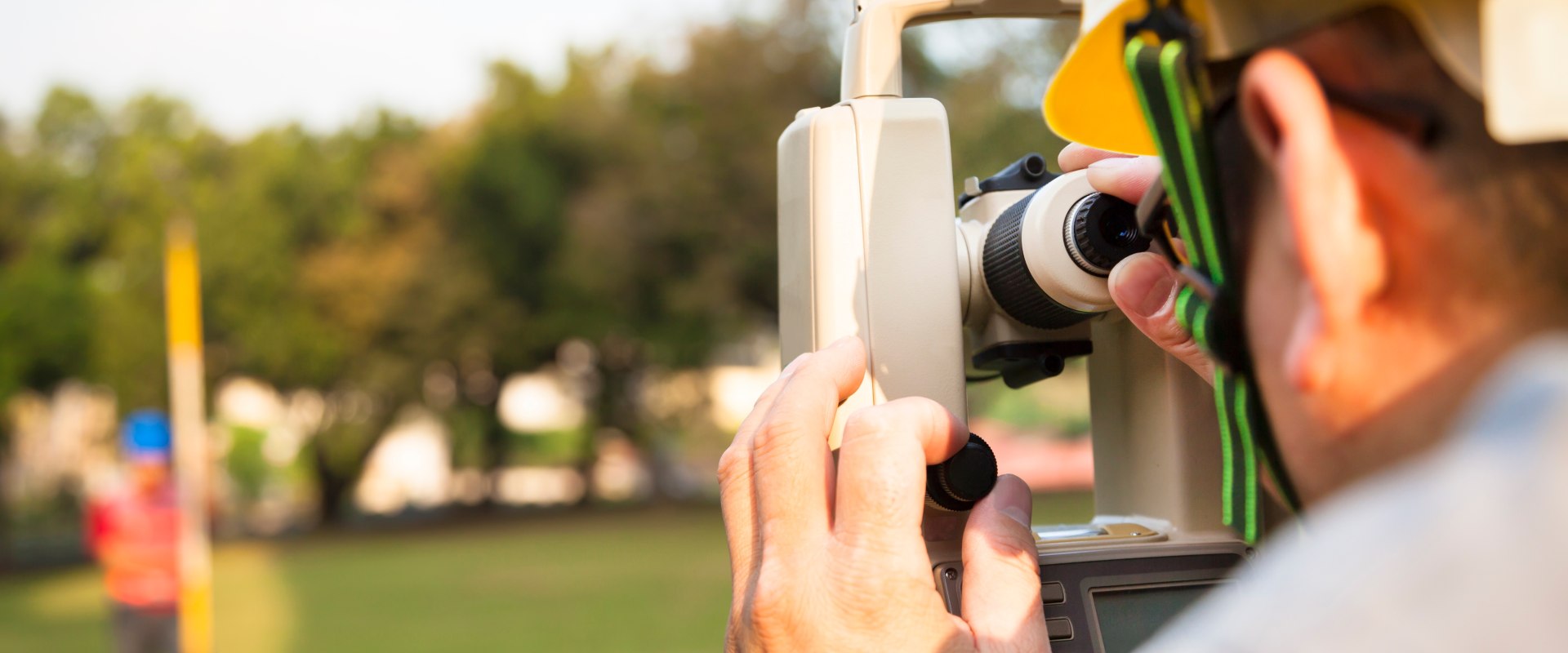 Licensed Marine Surveyors: Qualifications and Responsibilities